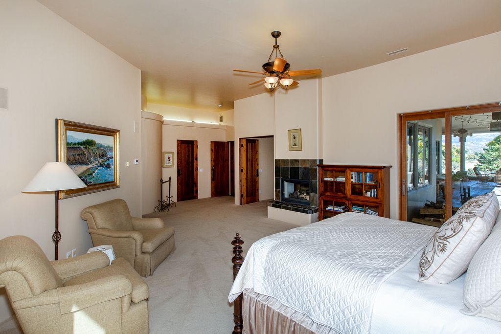 Photos